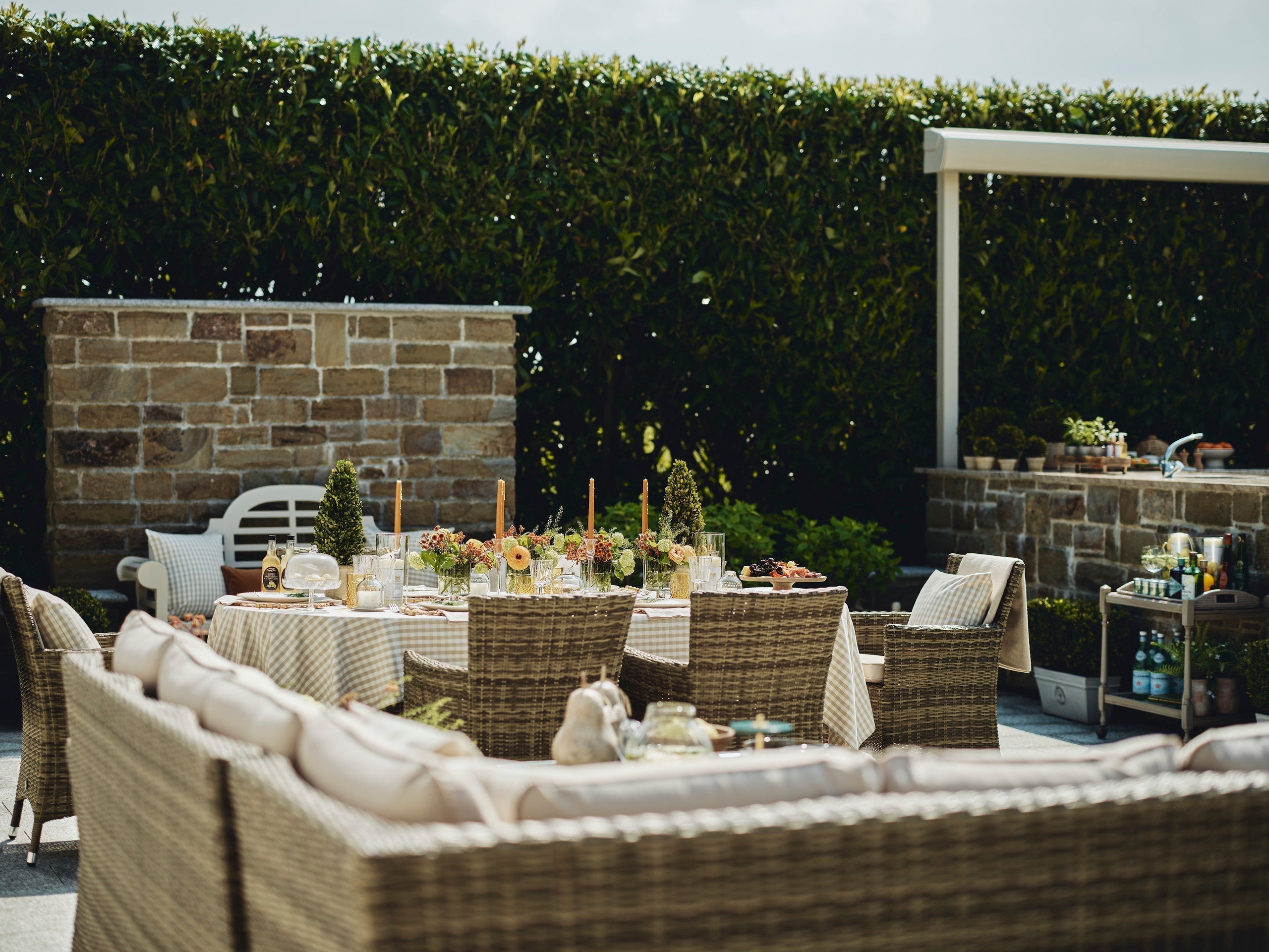 The Subtle Power of Scent: How Fragrance Shapes Our Summer Memories ...